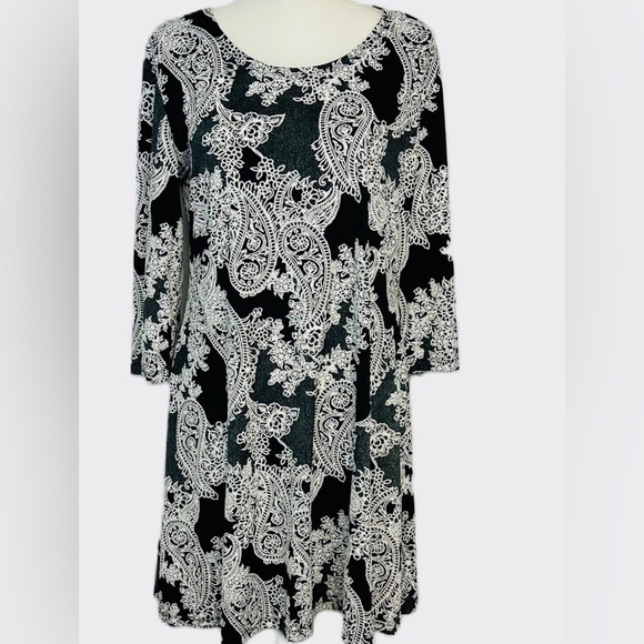 Vasana | Dresses | Vasna Womans Plus 2x Black White Paisley 34 Sleeve ...